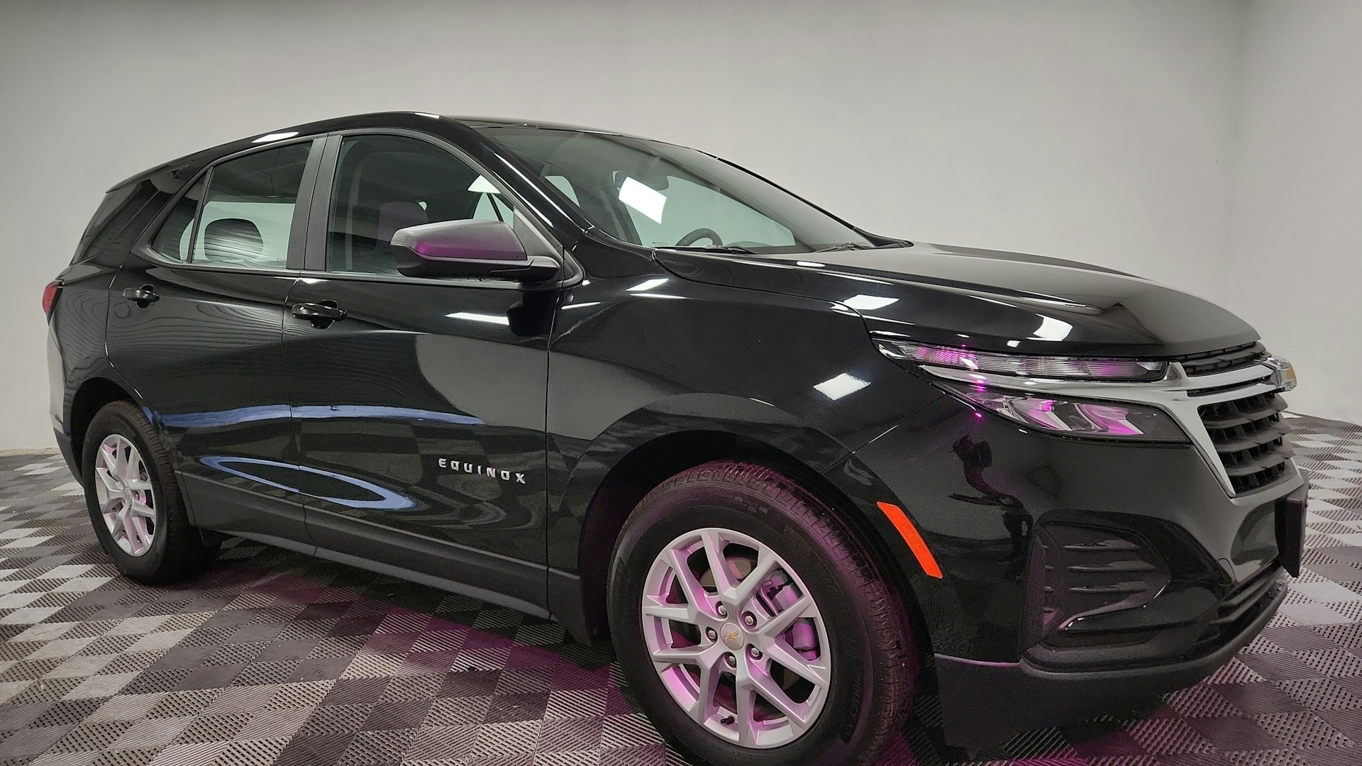 2024 Chevrolet Equinox Black